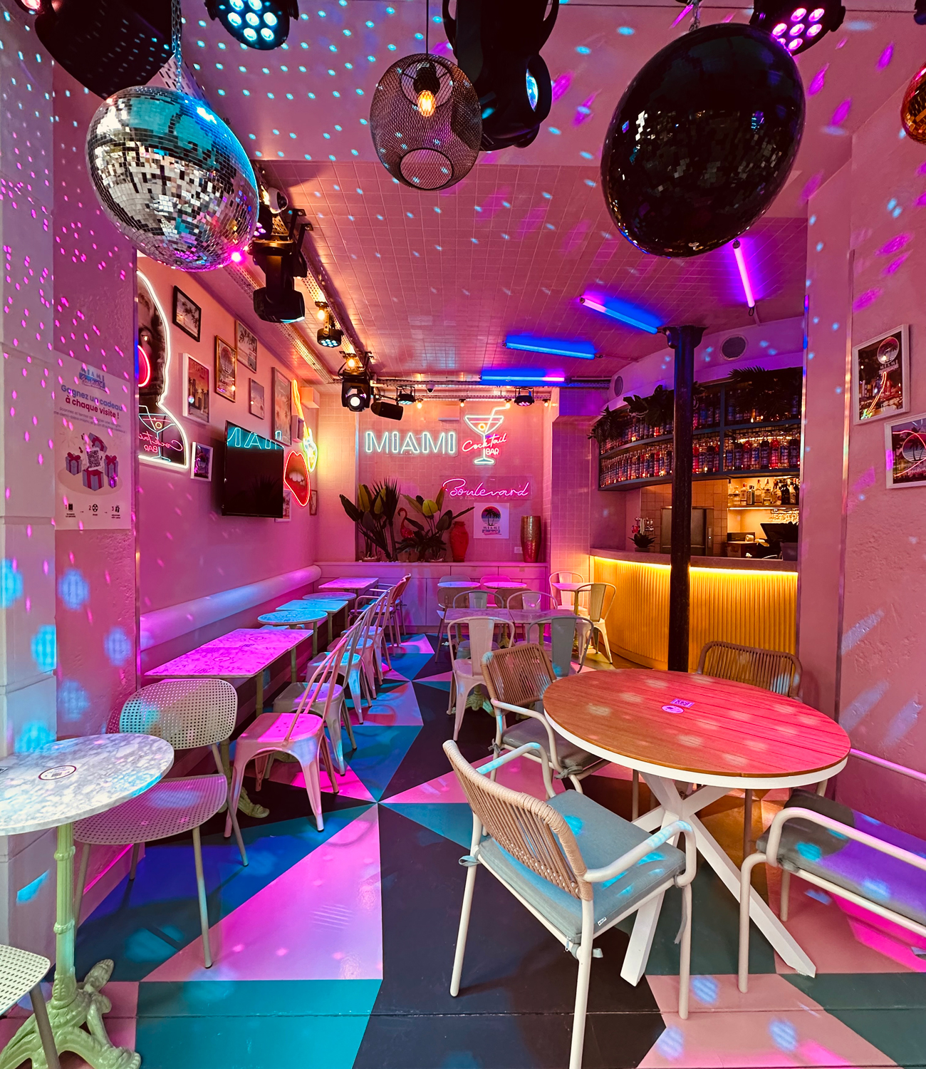 Miami Boulevard Paris Drink Food Party Brunch